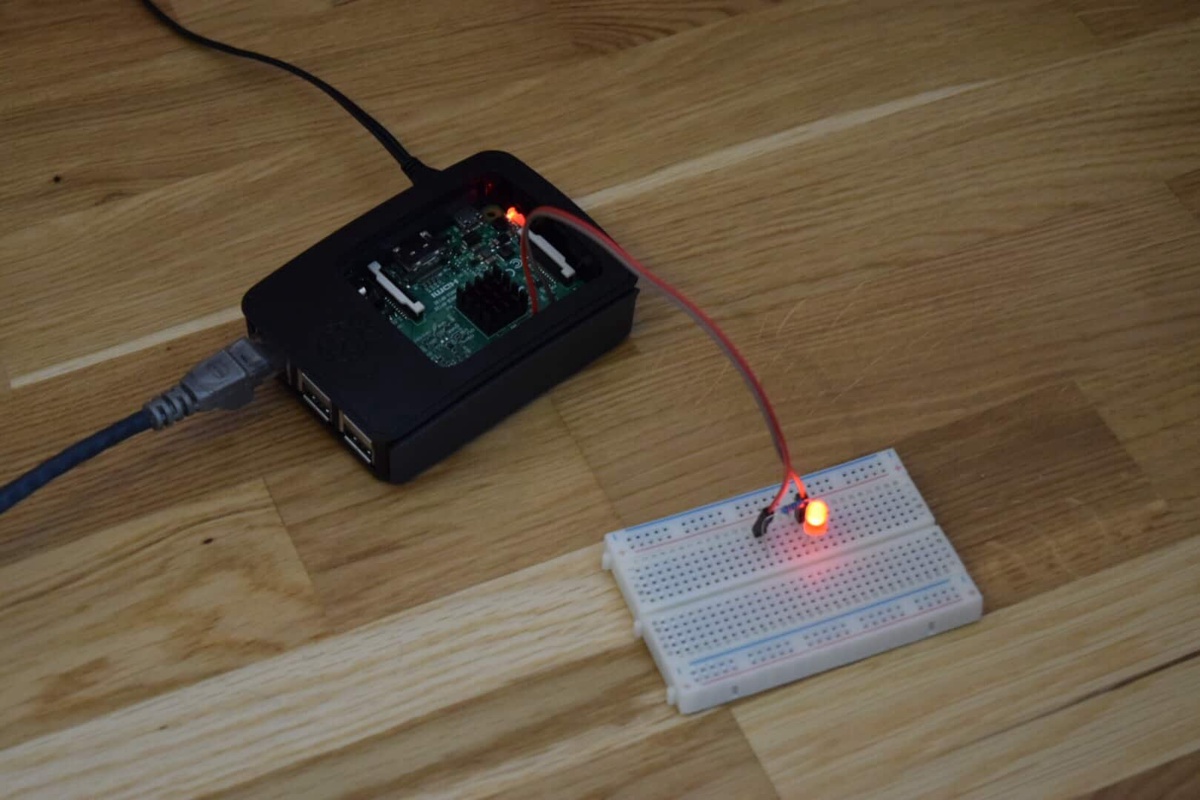 Blinking LED on Raspberry Pi using C | ADMFactory
